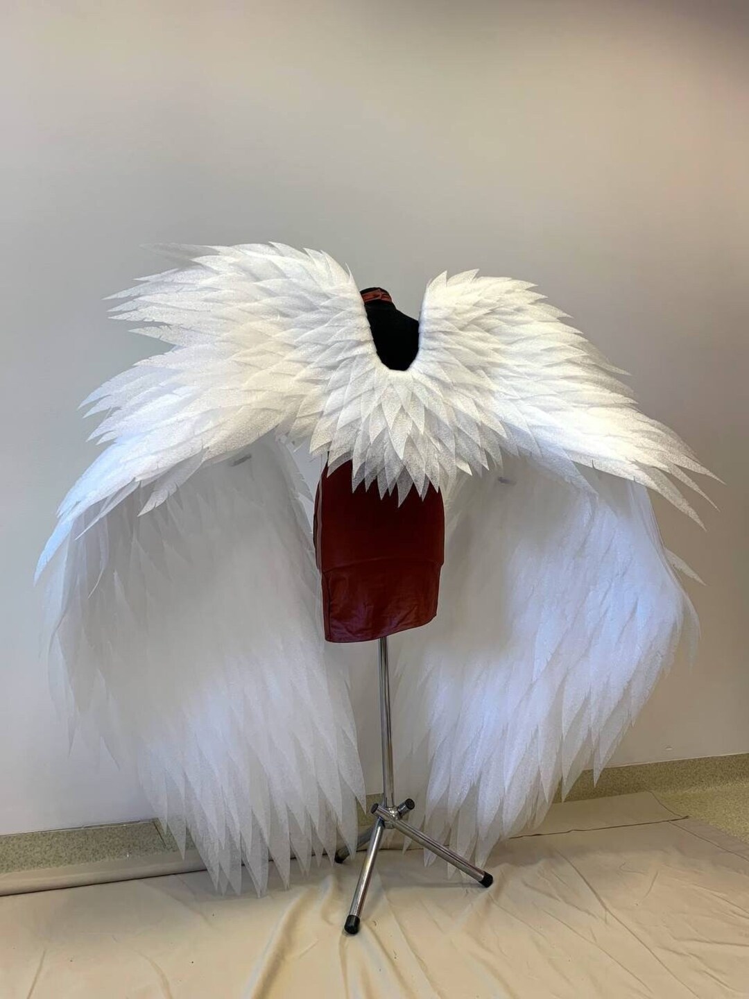 Large White Angel Wings for Photo Shoots, Movable Wings for Dancing ...