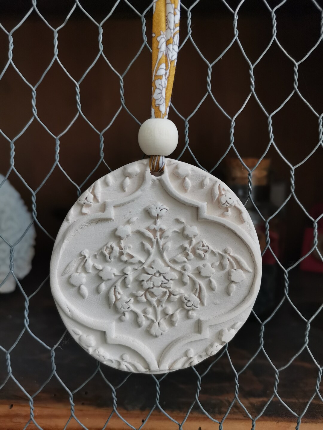 Baroque-inspired Essential Oil Diffuser. Unique and Ecological ...