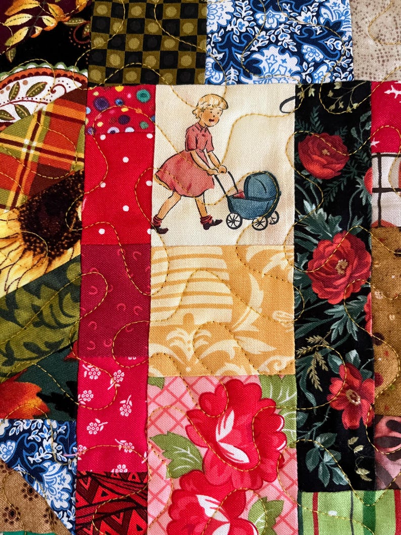 1 CRUMB QUILT Table Runner. Patchwork Piecing, Bold Colors, Varied ...