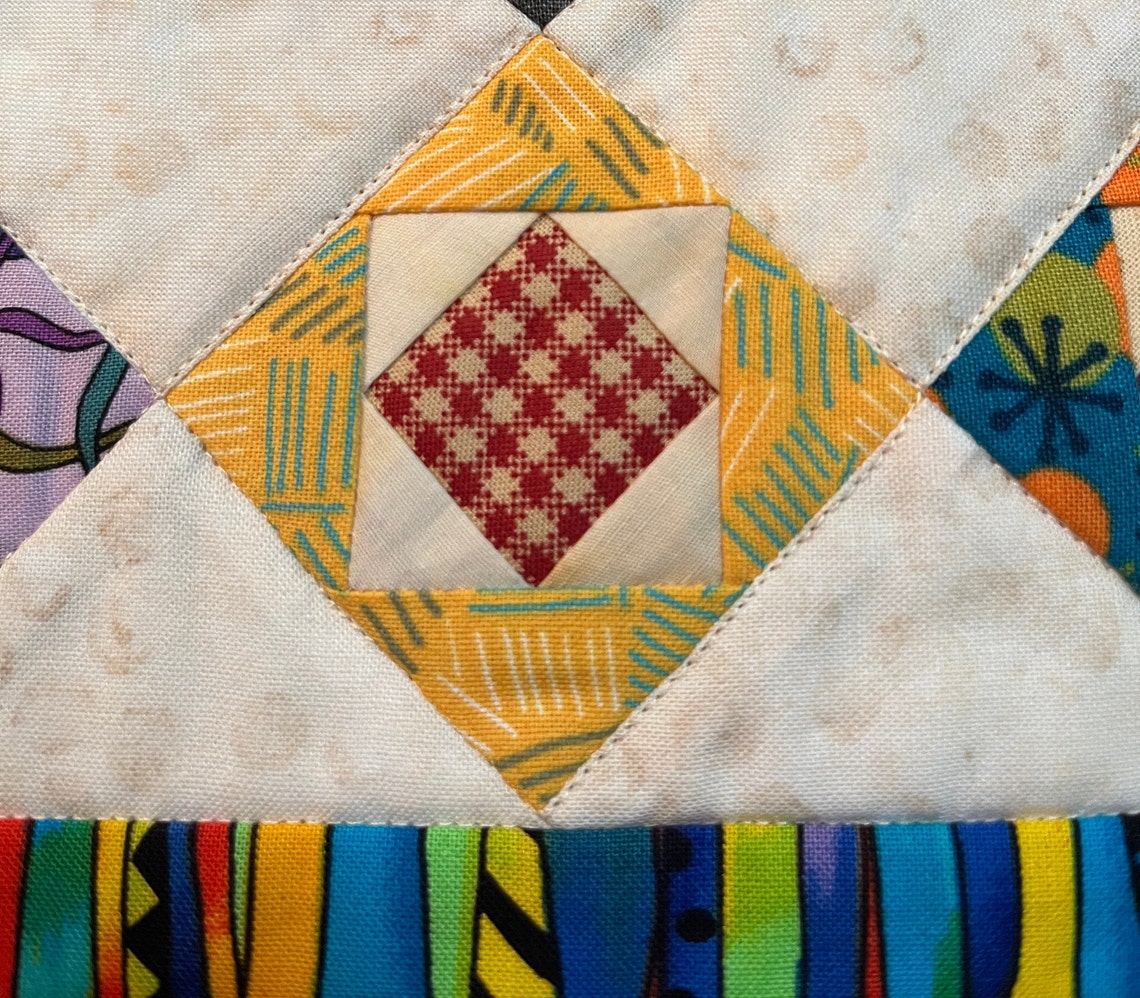 ECONOMY BLOCKS, 1 Trivet, 2 Squares, on Point, Hanging Sleeve, Diagonal ...