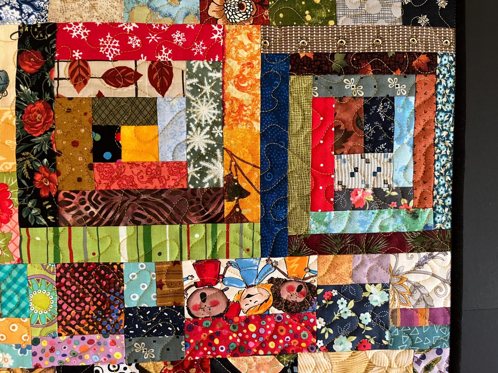 1 CRUMB QUILT Table Runner. Patchwork Piecing, Bold Colors, Varied ...