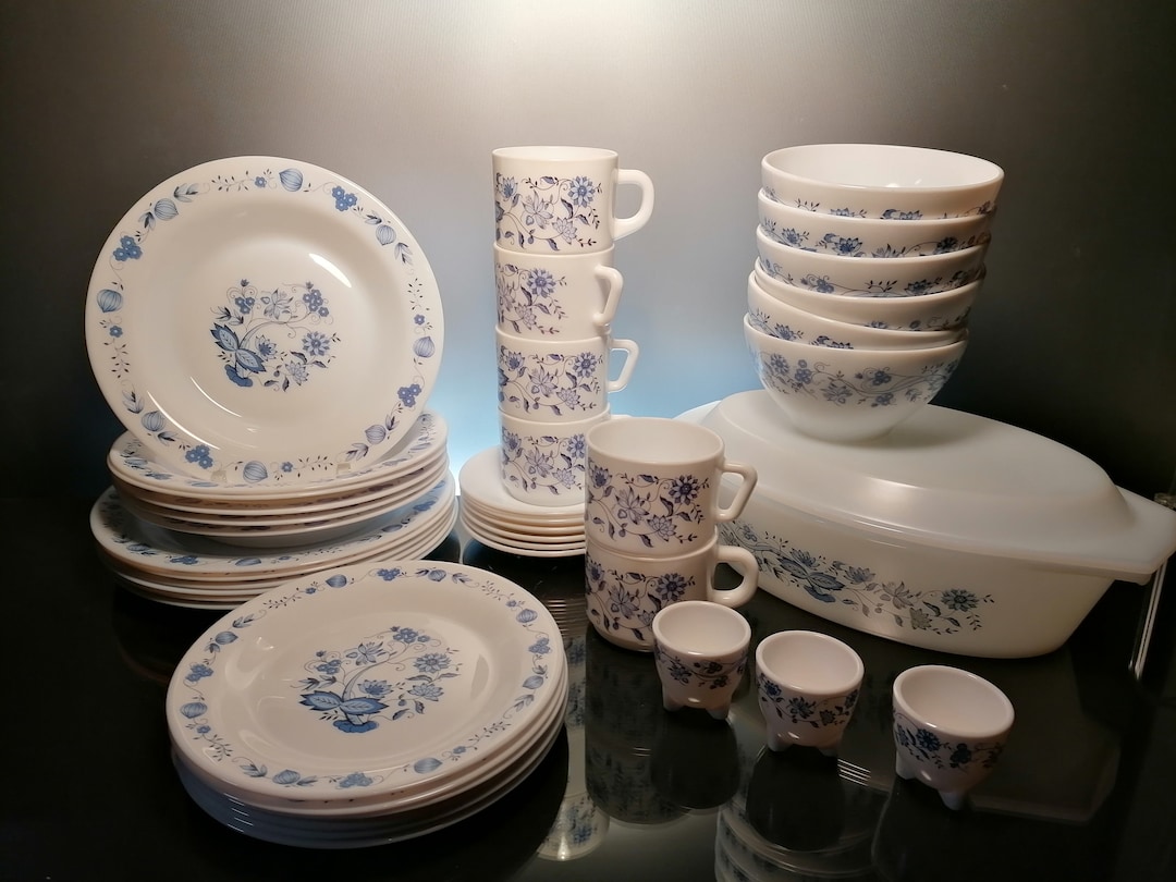 Vintage Arcopal Dinner and Coffee Set “blue Onion” - Etsy