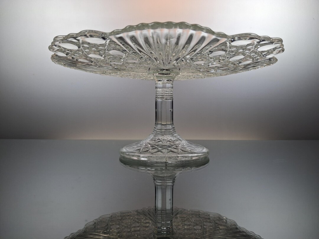 German Art Deco Glass Pastery Dish on Foot “brockwitz” - Etsy