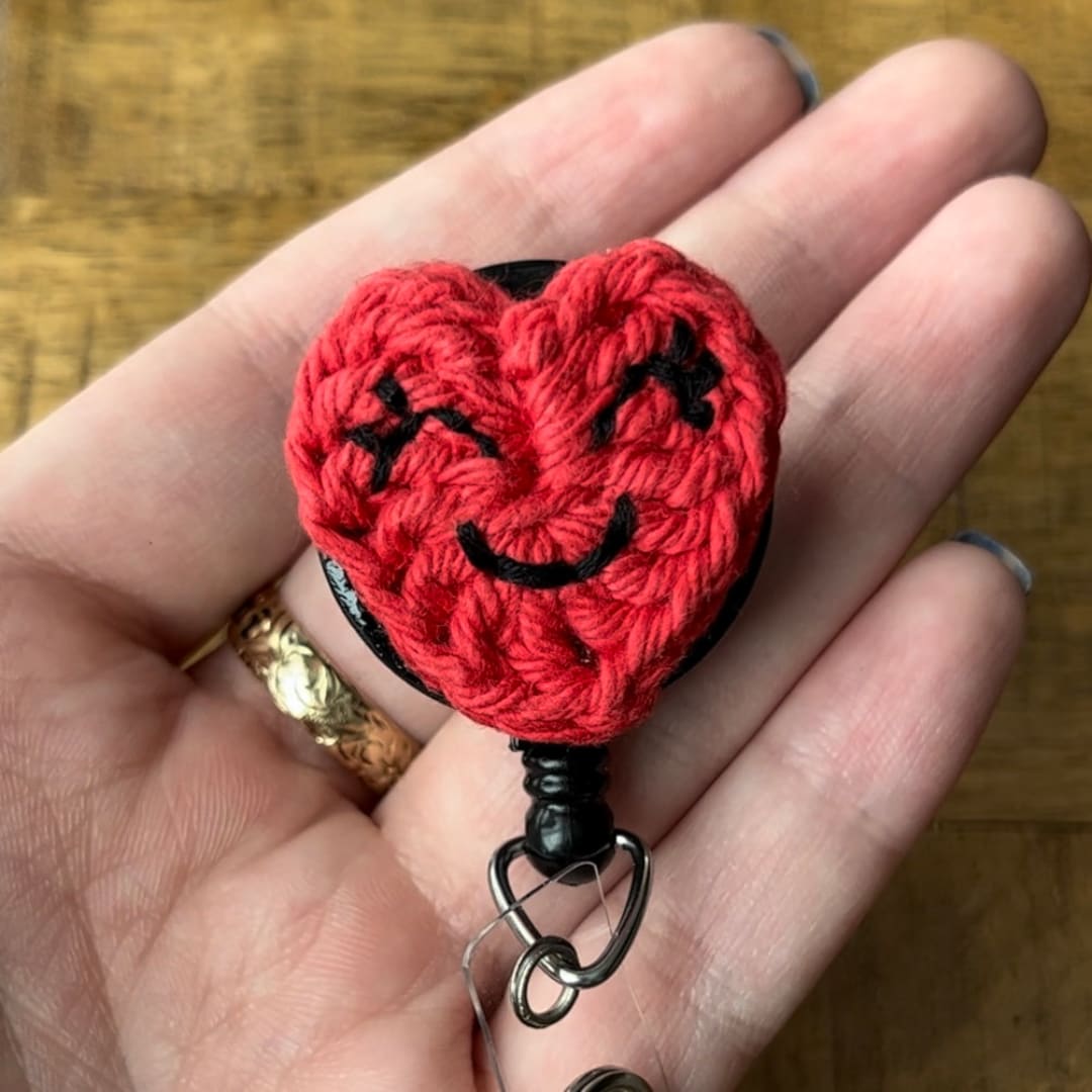 Crochet Heart Badge Reel - Etsy