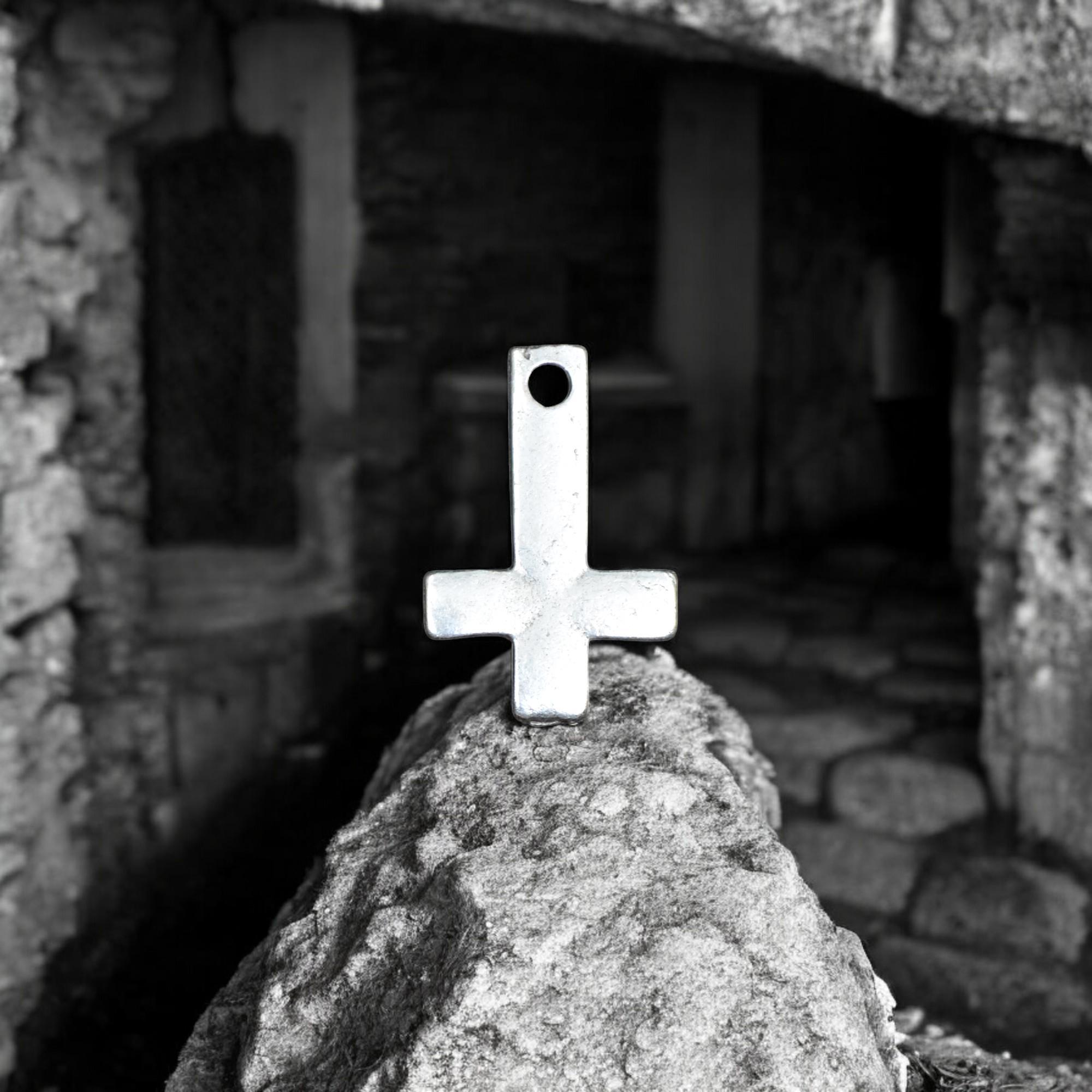 Petrine Cross Necklace, St. Peter's Cross Pendant, Christian and Gothic ...