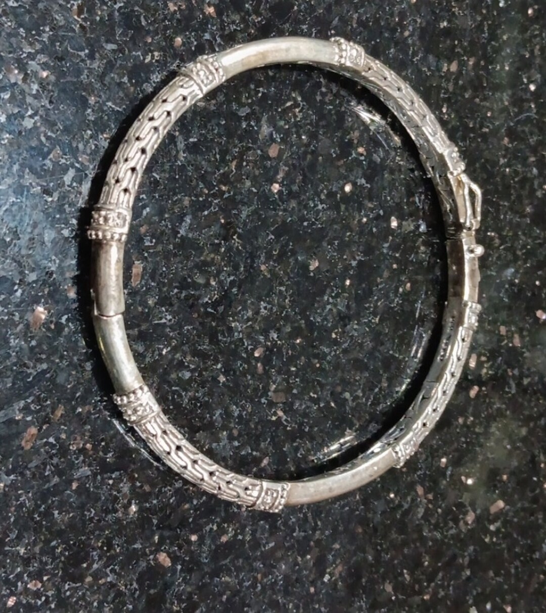 Sarda Silver Clasp Bracelet - Etsy