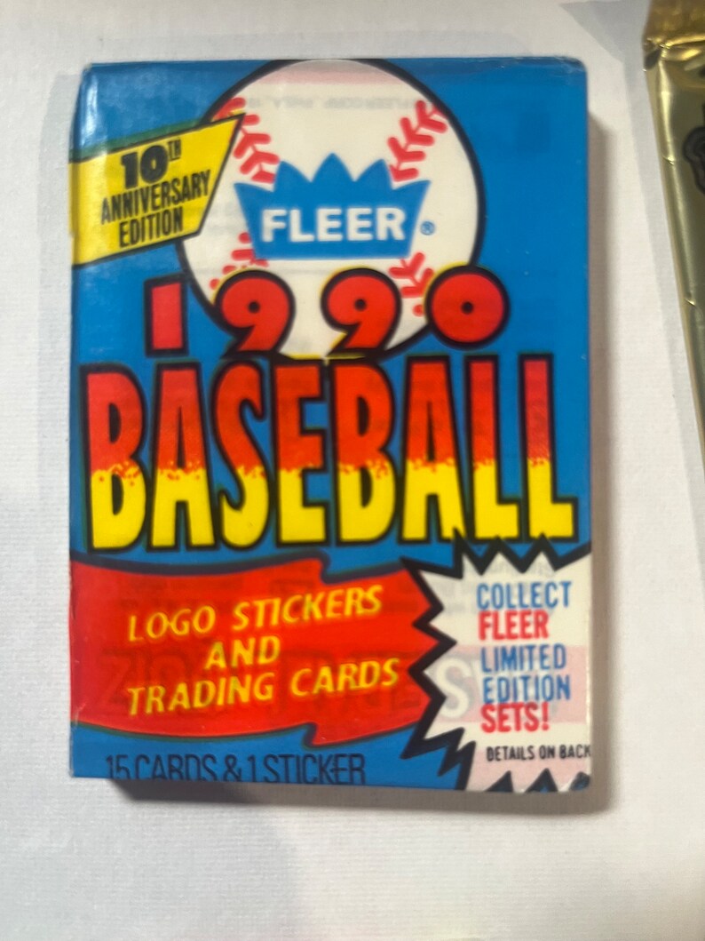 One Pack Factory Seal BASEBALL Cards !! You Pick a Pack From the Pics ...
