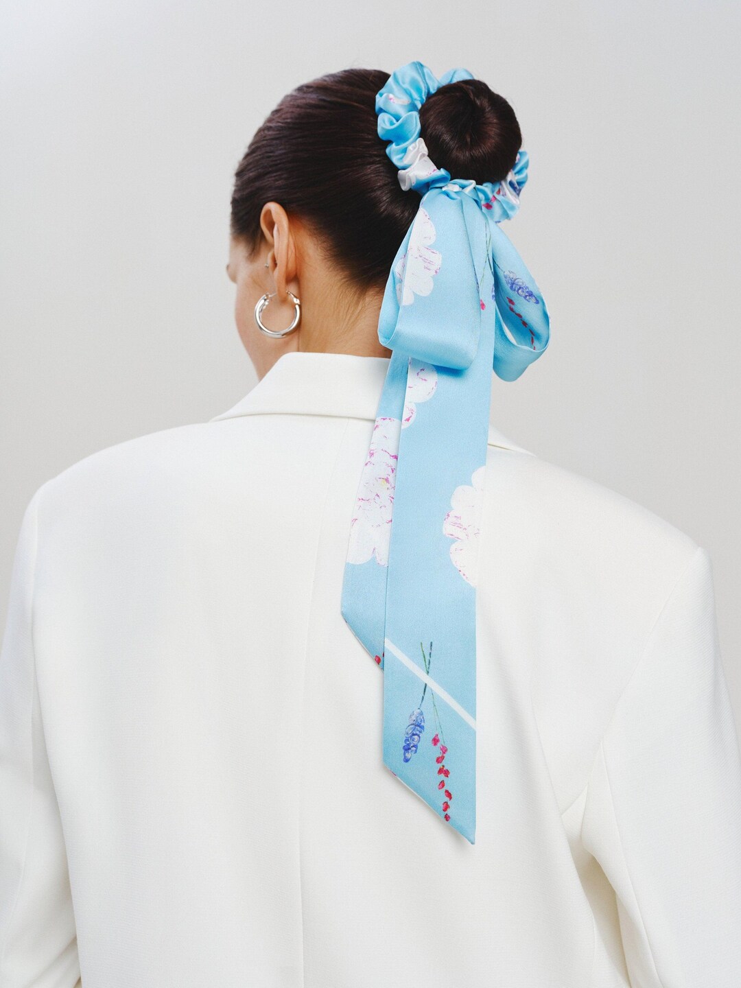 Luxurious Scrunchies for Women, High-quality Hair Accessories, Natural ...