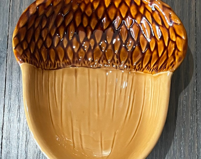 Harvest Vintage Acorn Dish - Etsy