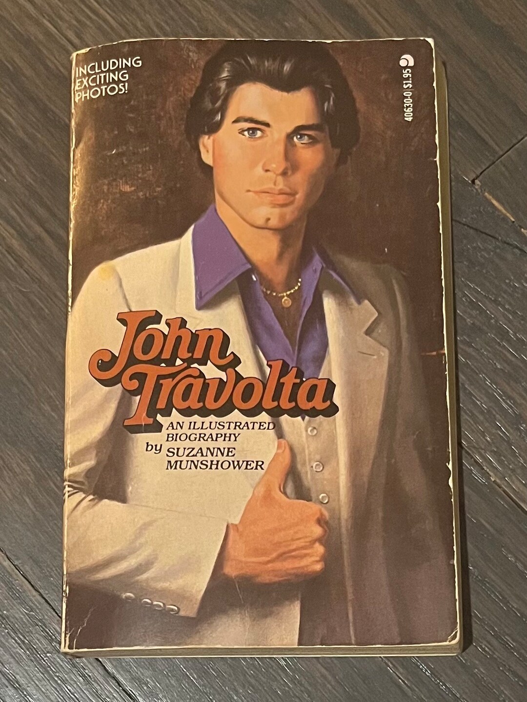 John Travolta: an Illustrated Biography by Suzanne Munshower - Vintage ...