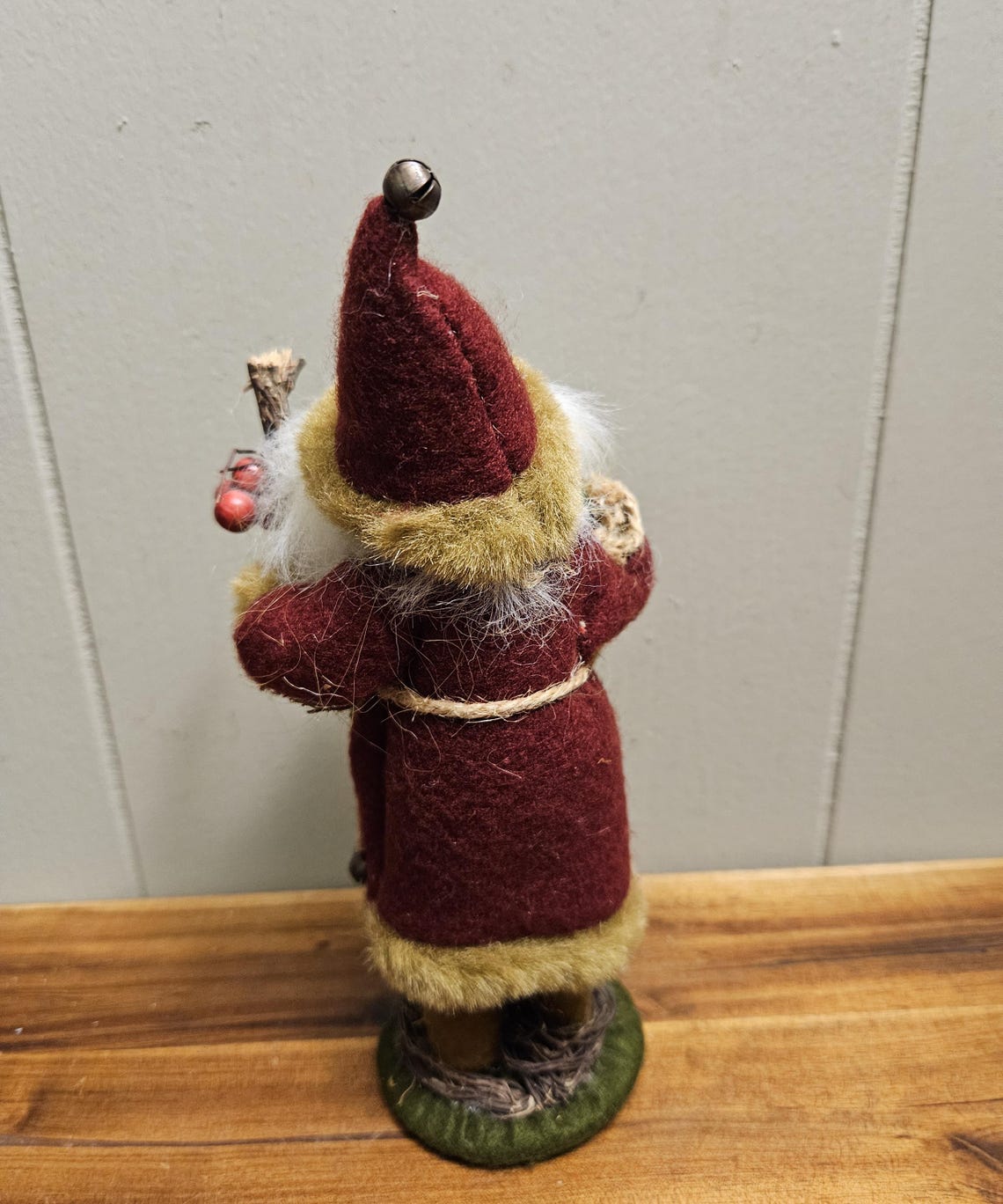Vintage Old-world / North Woods Cabin Santa - Hand Painted Paper Mache ...