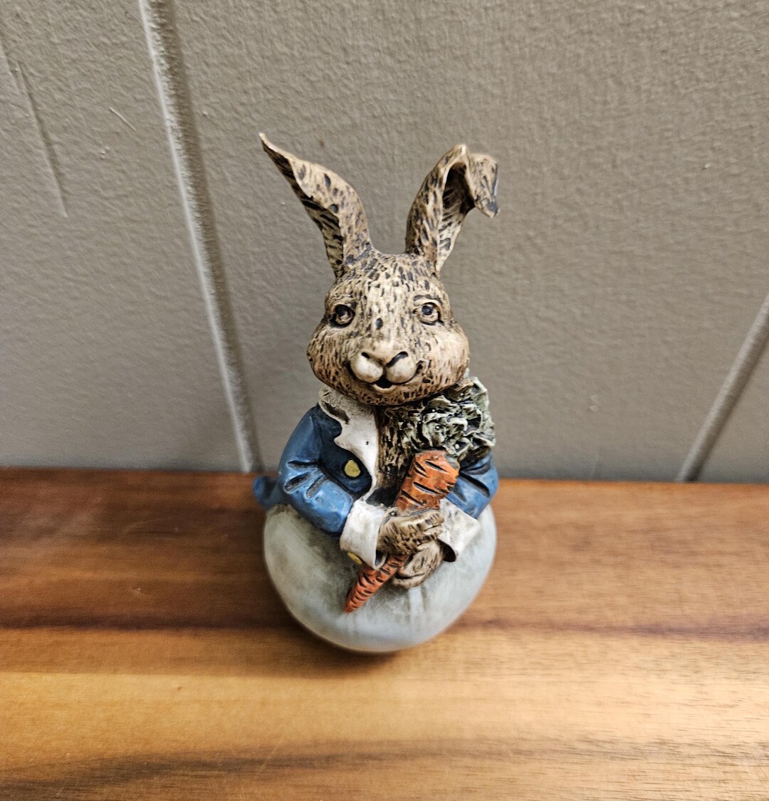 Bunny Rabbit in Topcoat With Carrot by Midwest - 2.5" W X 5" H - Cast ...