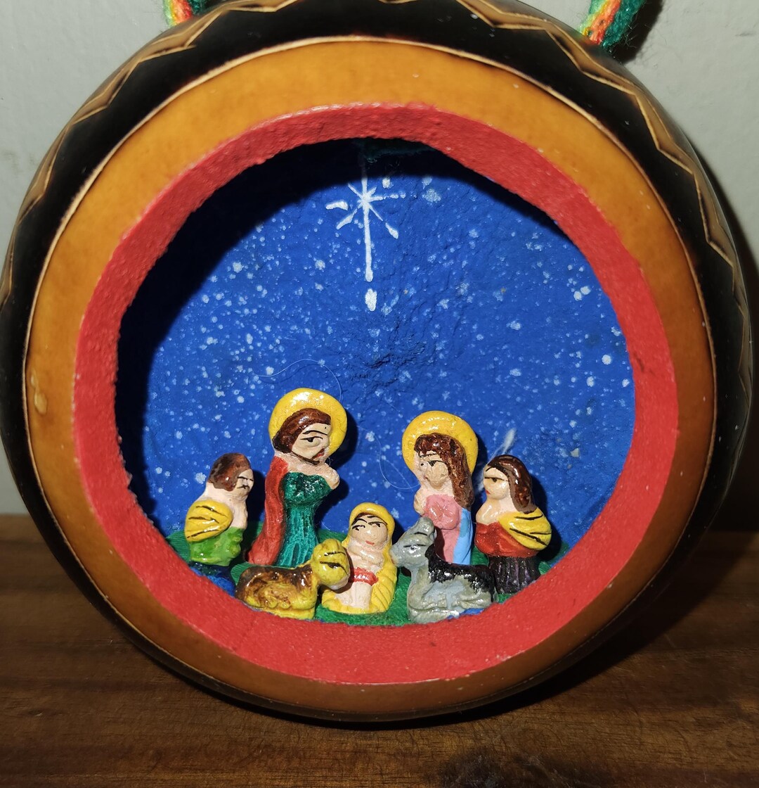 Authentic Peruvian Folk Art Gourd Nativity - Artist Made Clay Holy ...