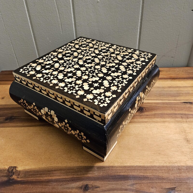 Carved Russian Box - Etsy
