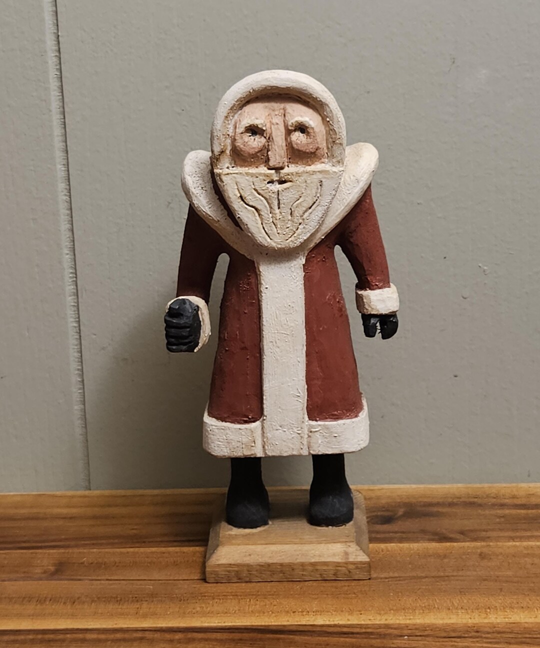 Vintage 2001 Artist Hand Carved and Painted Wood Folk Art Santa Claus ...