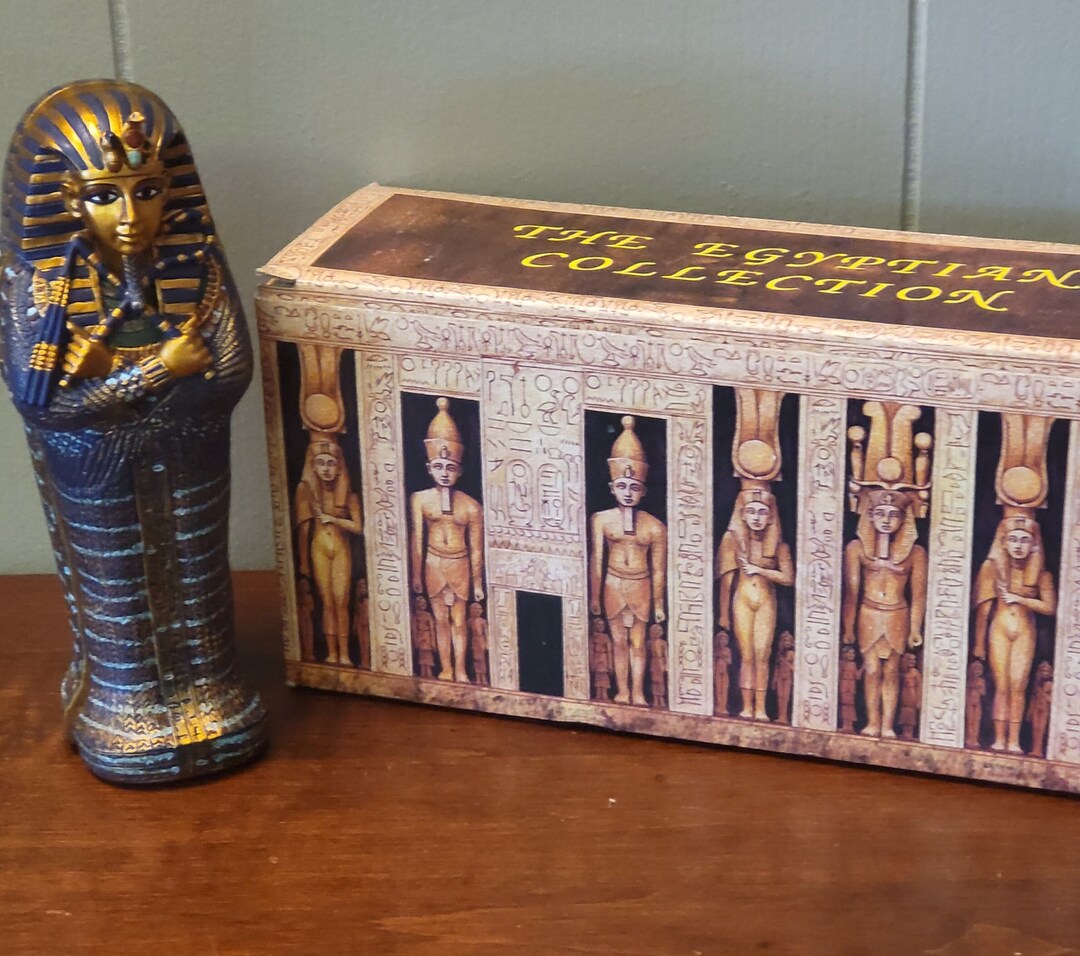 King Tut Pharaoh Sarcophagus With Mummy Inside Miniature Replica ...