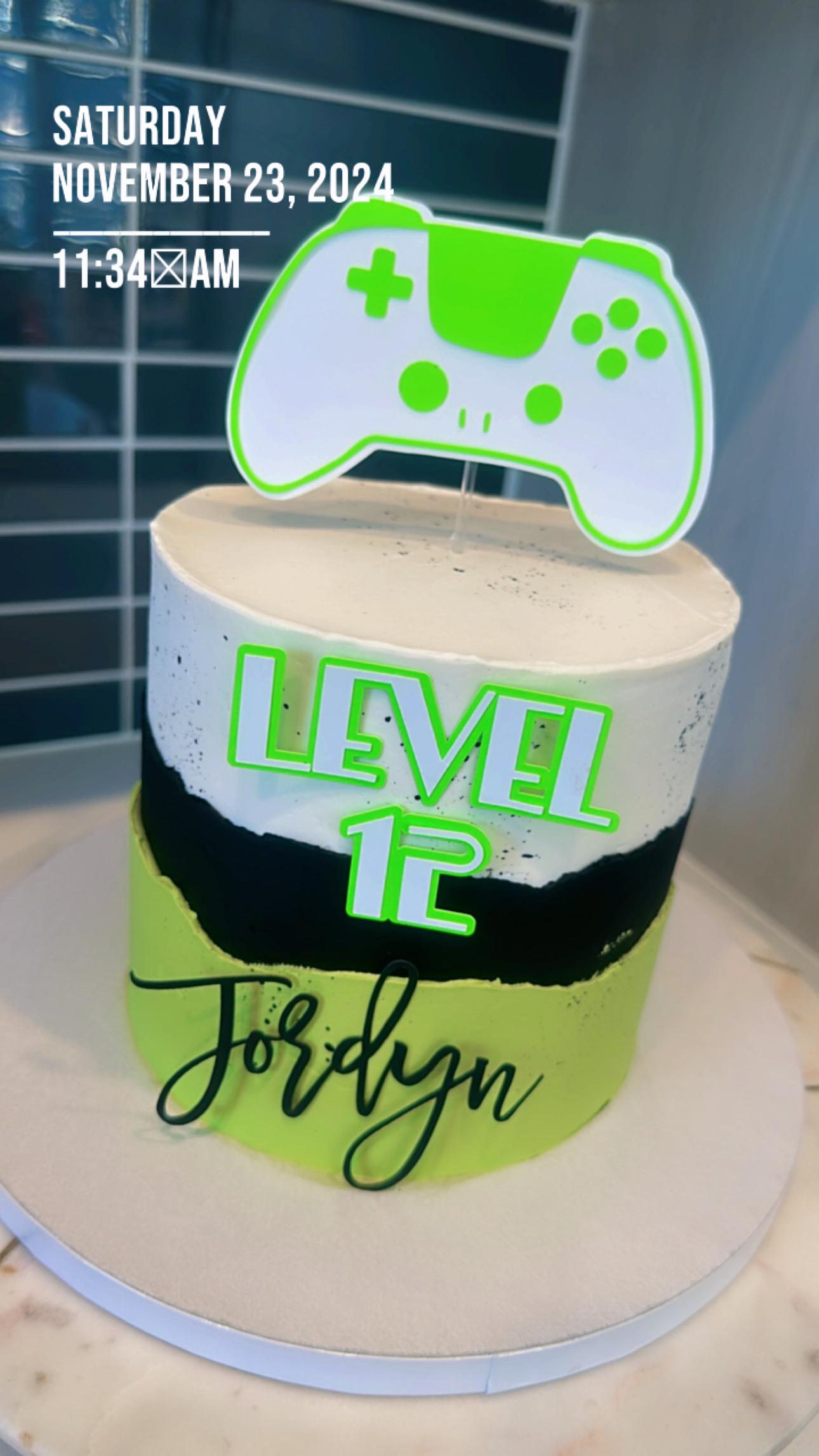 Custom Xbox Gamer Cake Toppers - Etsy