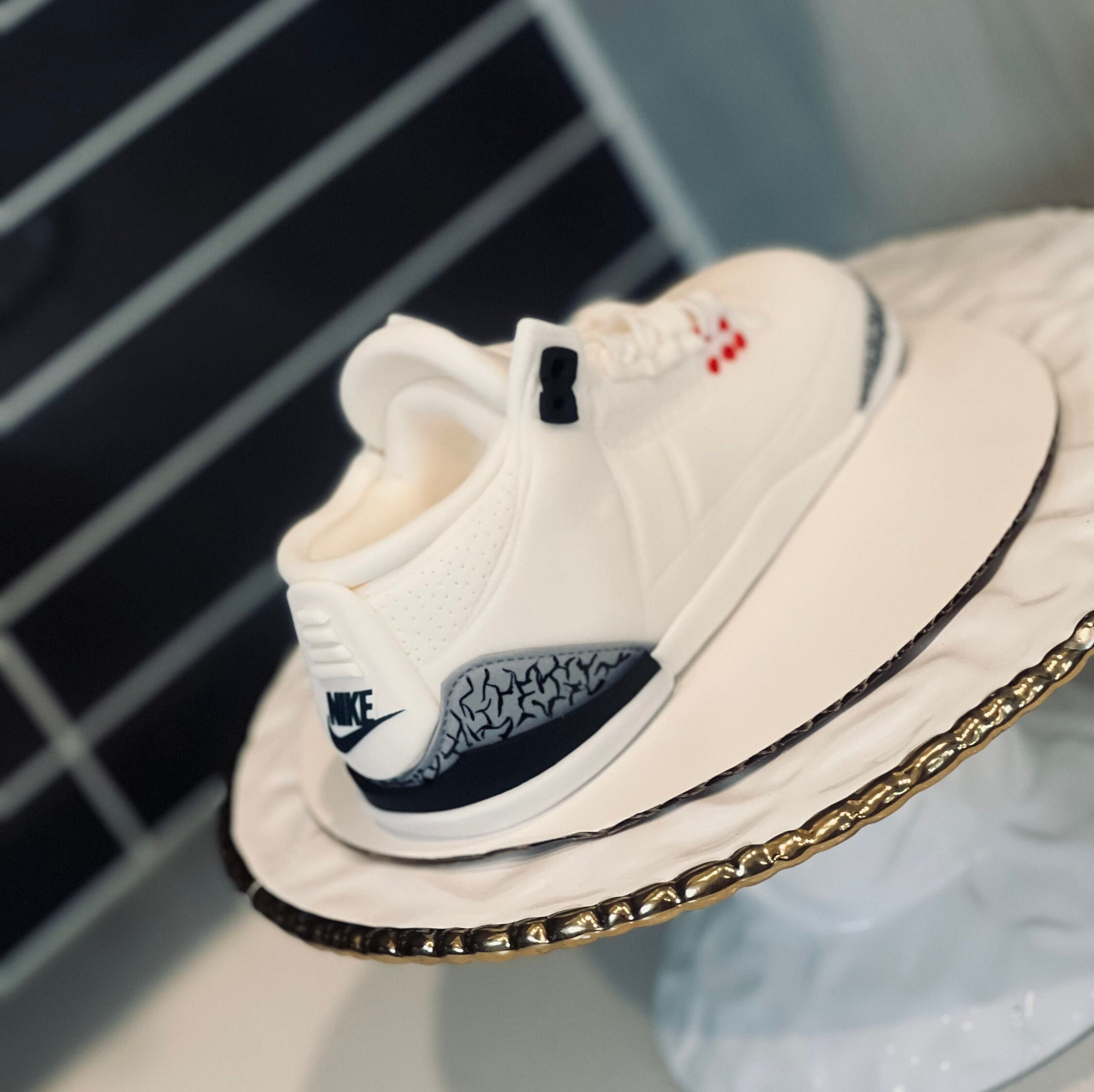 Fondant Nike Shoe Cake Topper - Etsy