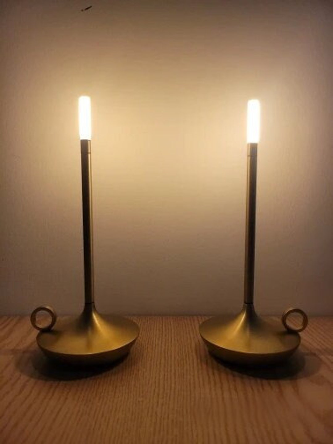 LED Candle Desk Lamps LED Candle Light, Minimal Desk Lamp, Simple Table ...