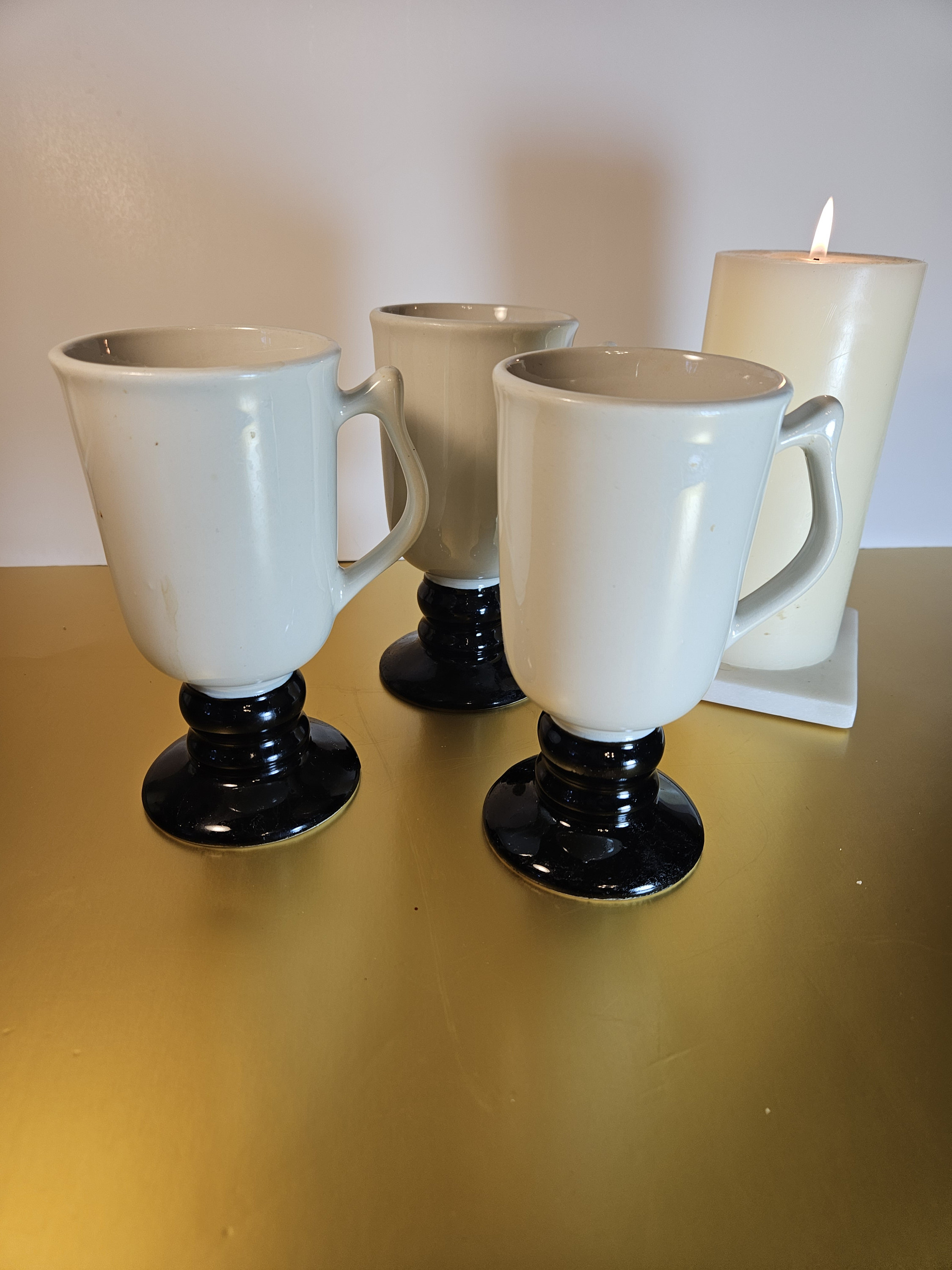 Vintage Hall Footed Coffee Mugs, White and Black Base, Set of 4 - Etsy