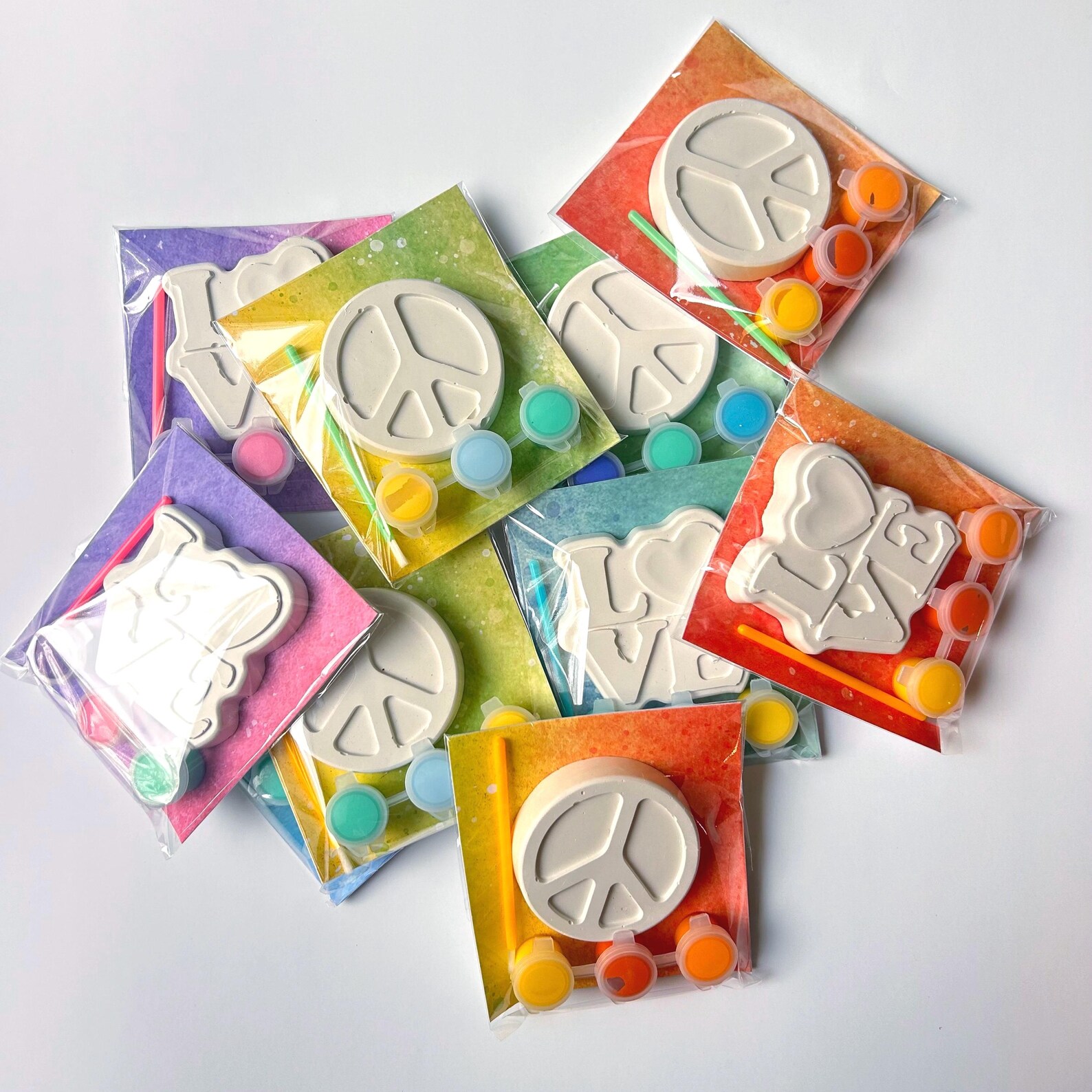 Retro Groovy Paint Your Own Party Favor Paint Kits – Peace Sign, Heart ...