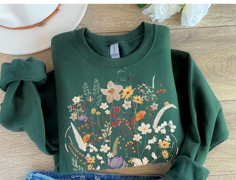 Pressed Flower Sweatshirt Wildflowers Sweater Cottagecore Sweat ...