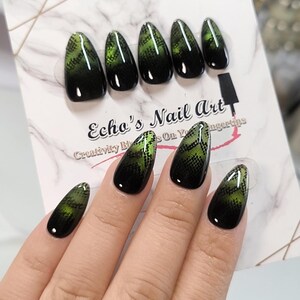 Green Tigers Eye Acrylic Nails/ Hand Drawn Scales Pattern Press on ...