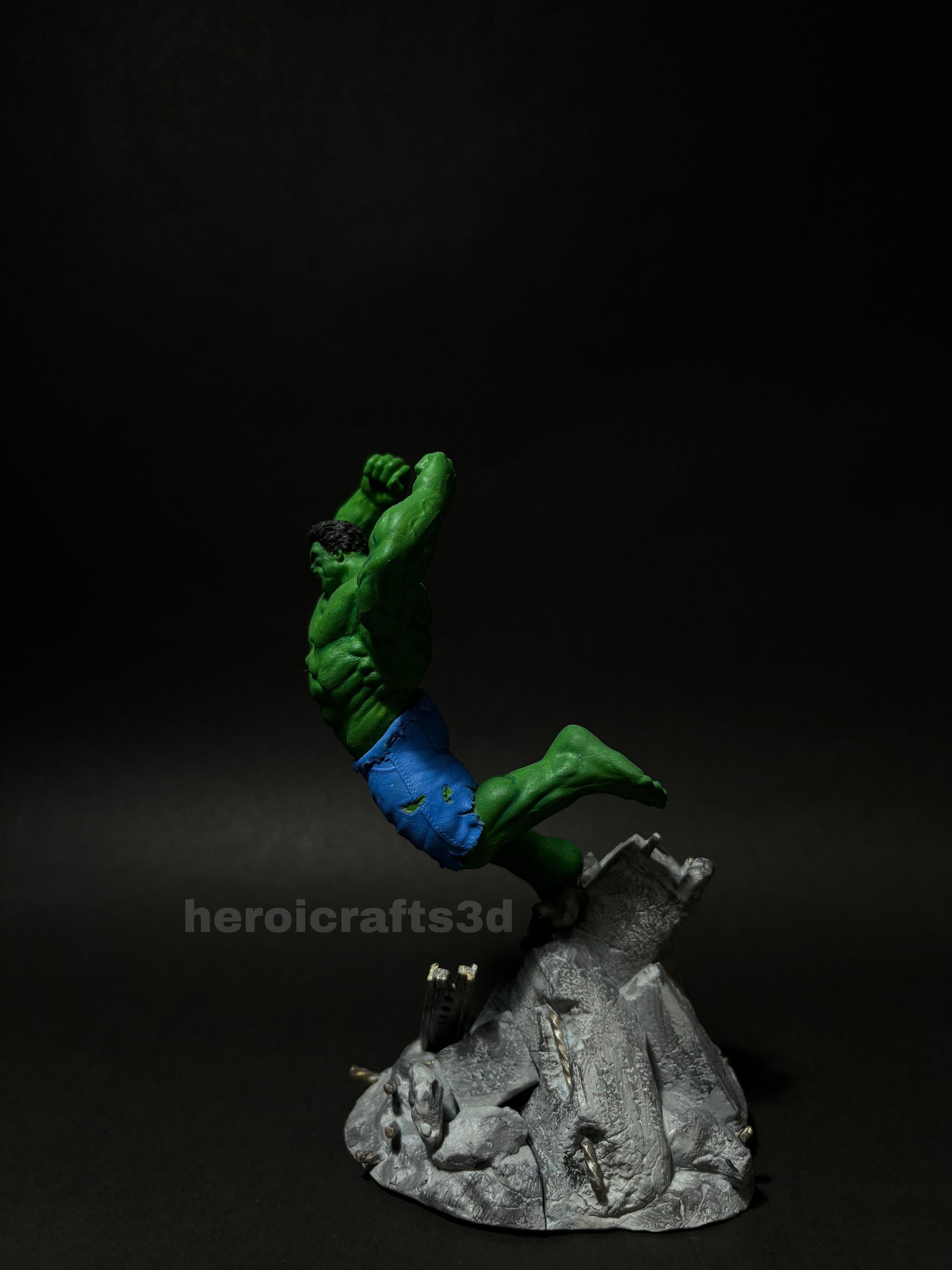 Hulk , Green Hulk Smash , Hulk Sculpture , Avengers Inspired Decoration ...