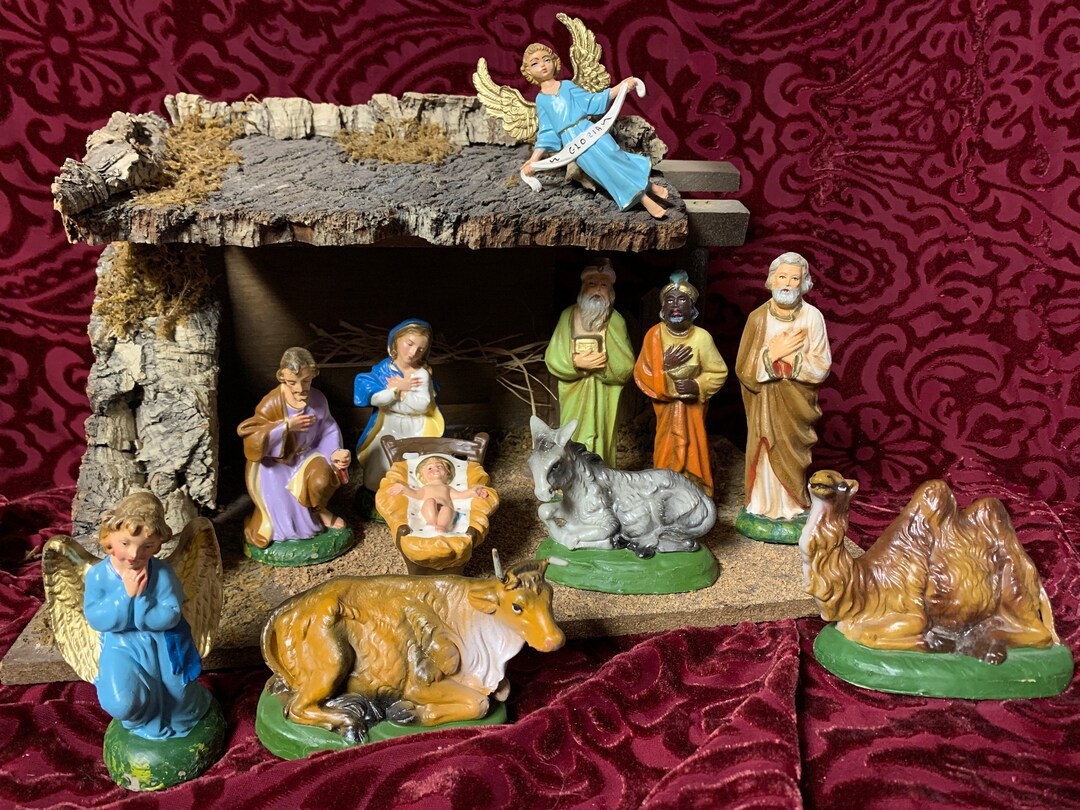 Italian Nativity Set of 11 Figures With Wooden Stable - Etsy