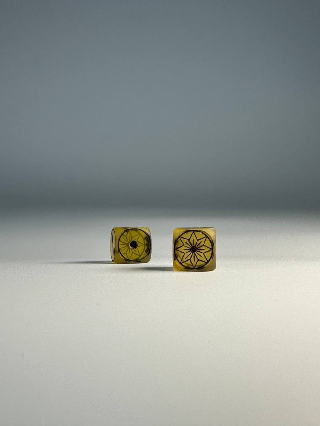 Handmade Epoxy Resin Dice Set 12mm 0.47 Inches With Intricate Star of ...