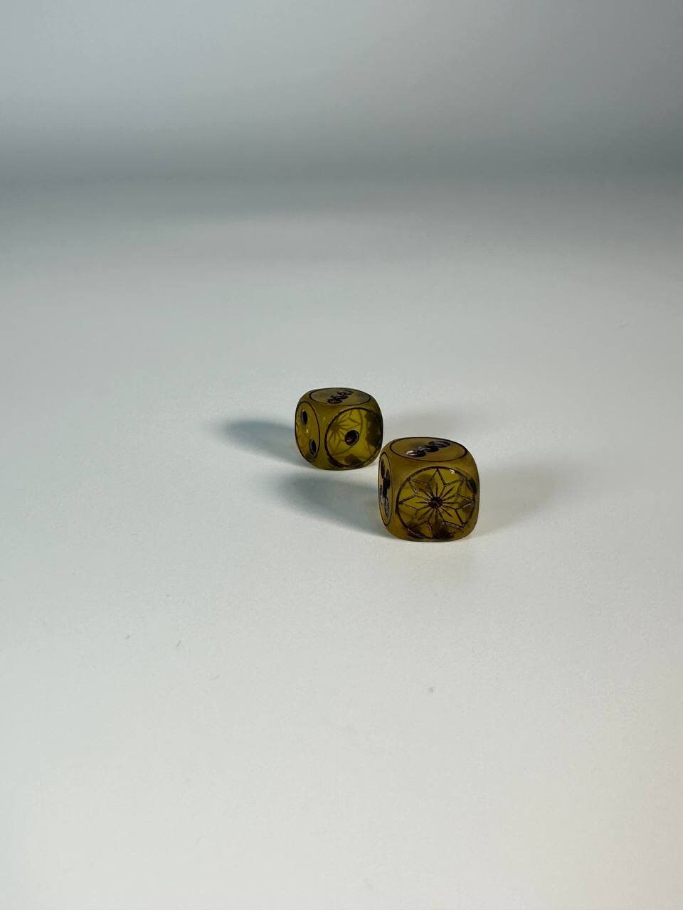 Handmade Epoxy Resin Dice Set 12mm 0.47 Inches With Intricate Star of ...