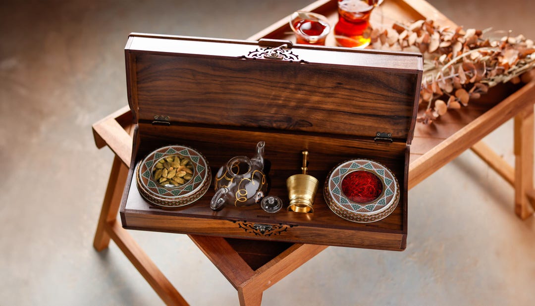 High Quality Saffron, Wooden Gift Box, Handmade, Saffron Luxury Gift ...