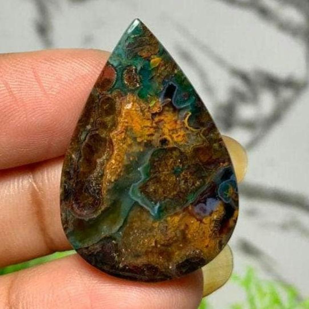 Green Plume Agate, Borni Obi Island,ternate Multicolour Ll Opalized ...