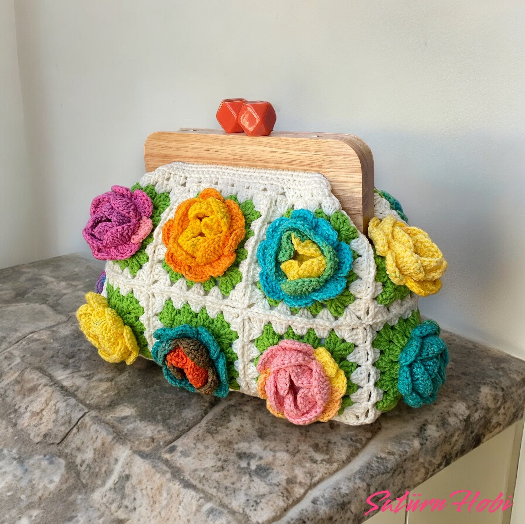 Colorful Crochet Wooden Kiss Lock Clutch, Granny Square Bag Lined With ...