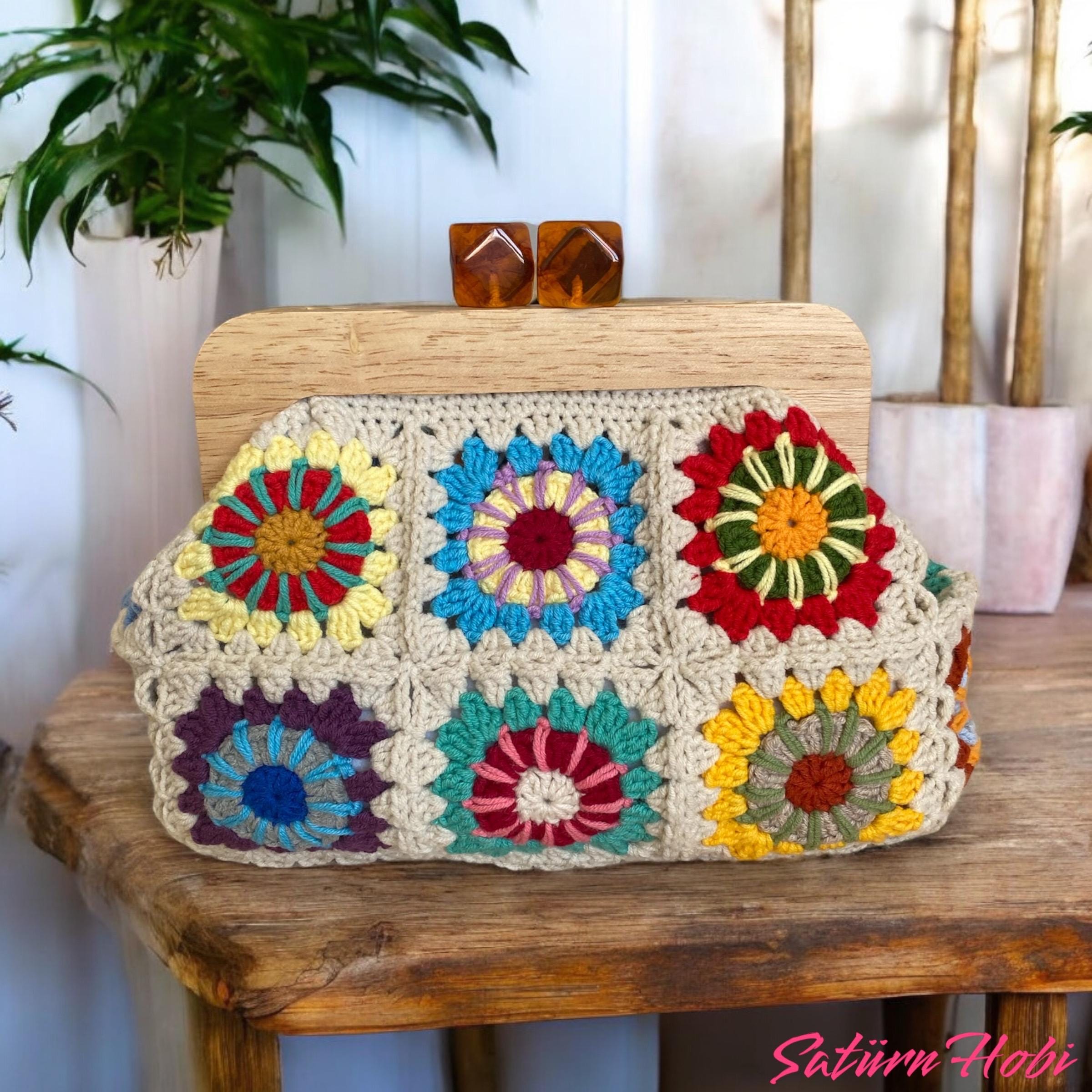 Crochet Granny Square Wooden Kiss Lock Purse, Crochet Colorful Clutch ...