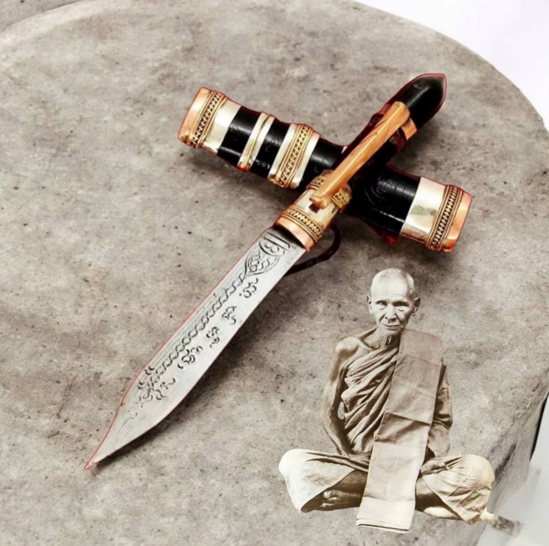 Lightning Knife Meed Mor Thai Amulet Blessed by LP Derm Yantra Blade ...