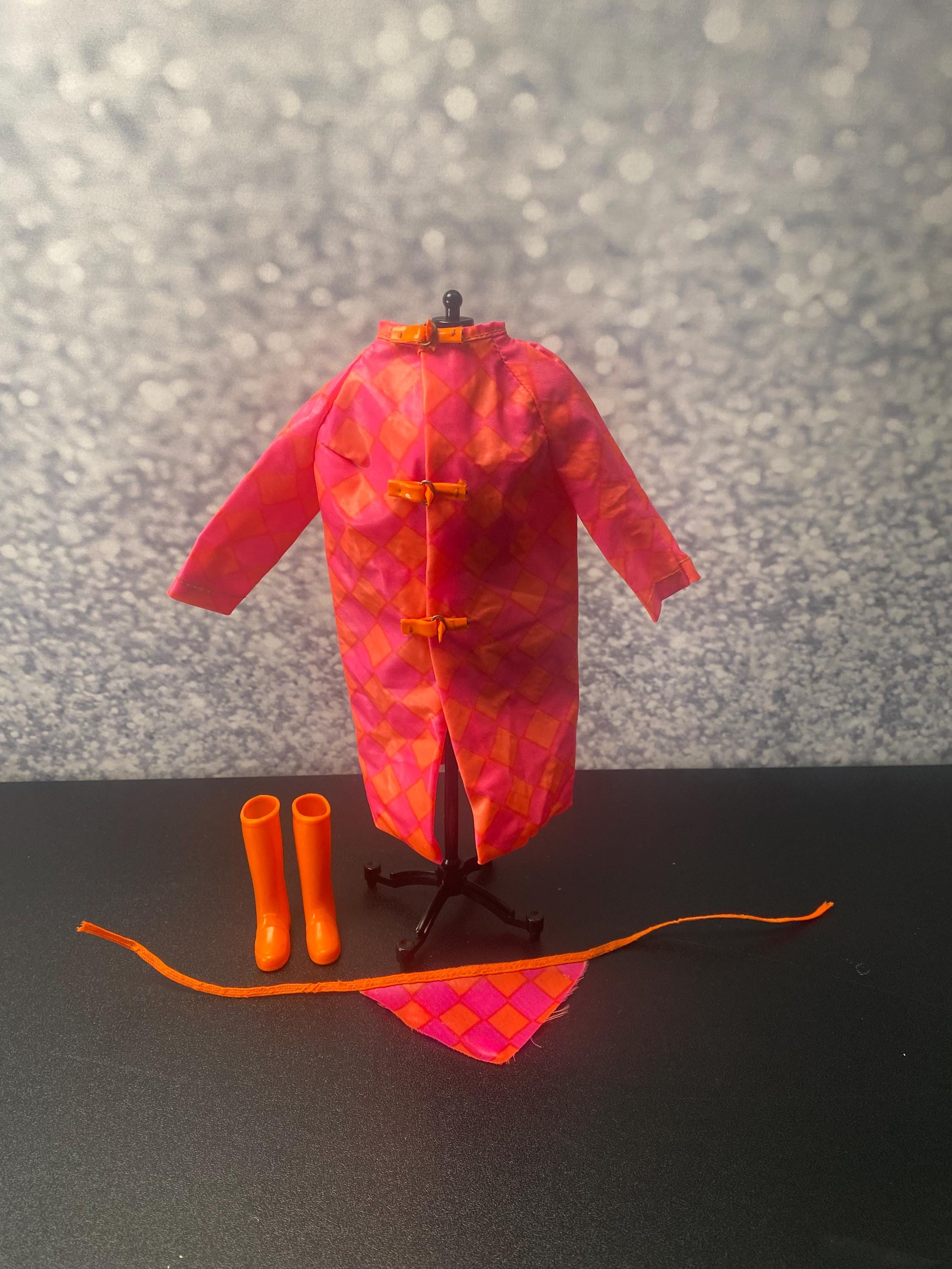 Drizzle Dash #1808: 1967-68 Barbie Vintage Fashion - Etsy