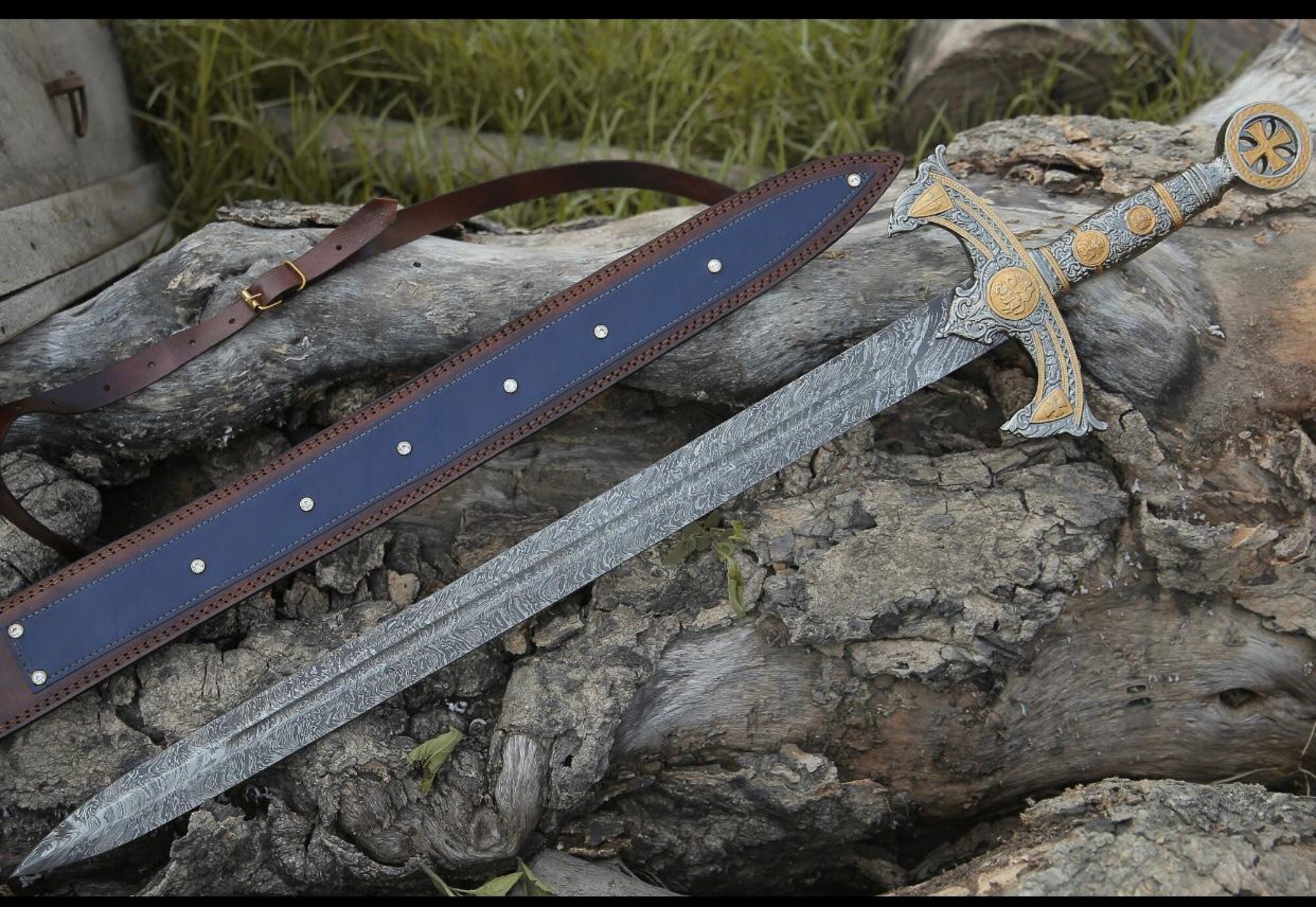Hand Forged Damascus Steel Sword, Viking Sword, Battle Ready Sword ...