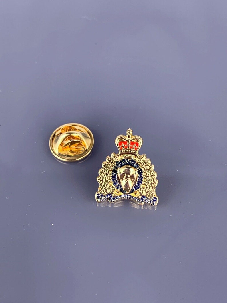 Royal Canadian Mounted Police Pin Tack Lot of 2 Lapel Tie Hat Vintage ...