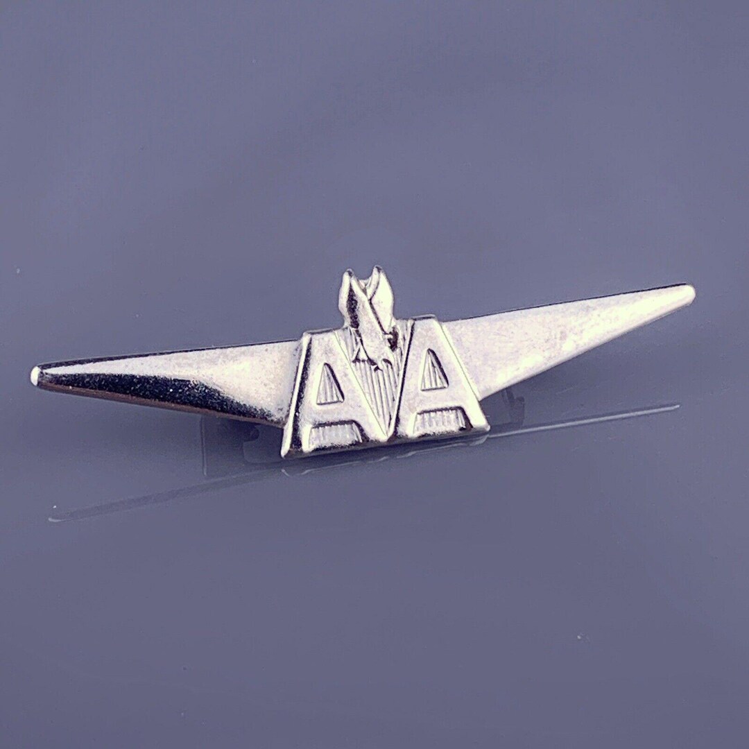 AA American Airlines Lapel Pin Metal Silver Tone Wings Junior Jr ...