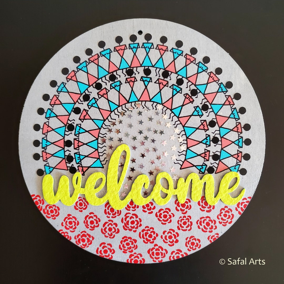 Hand Painted Welcome Round Wooden Sign - Etsy