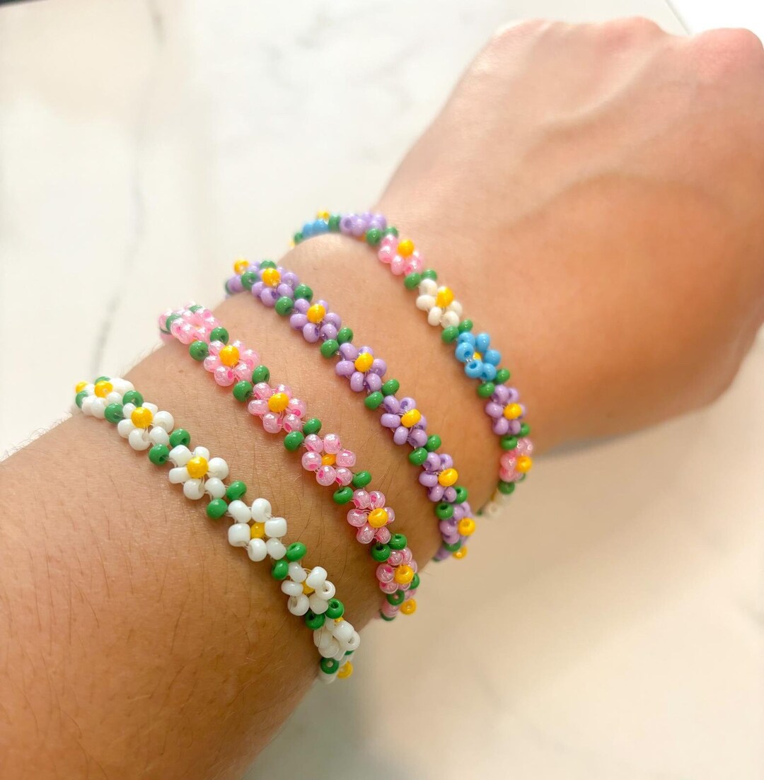 Daisy Beaded Bracelets - Etsy