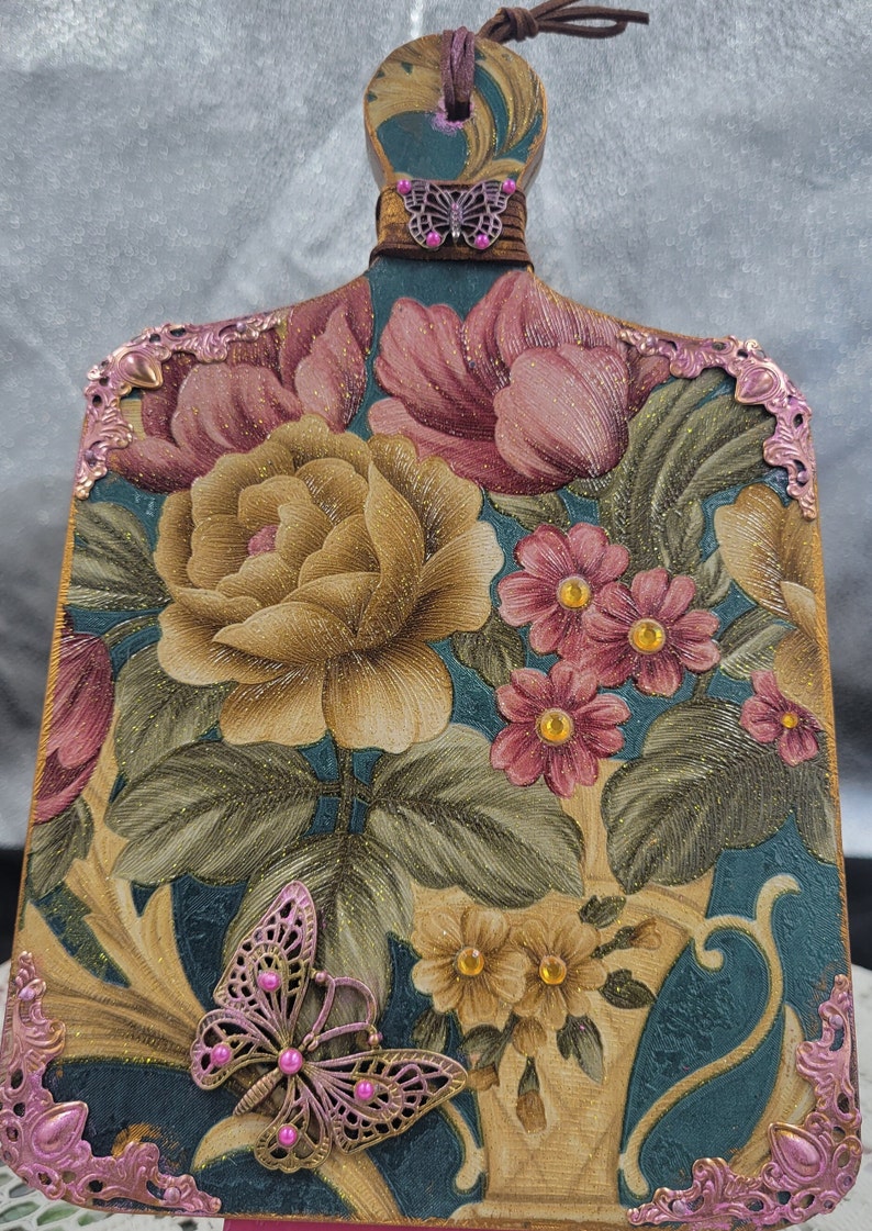Pretty Green and Gold Flower Cutting Board Unique Gifts... Shipping ...