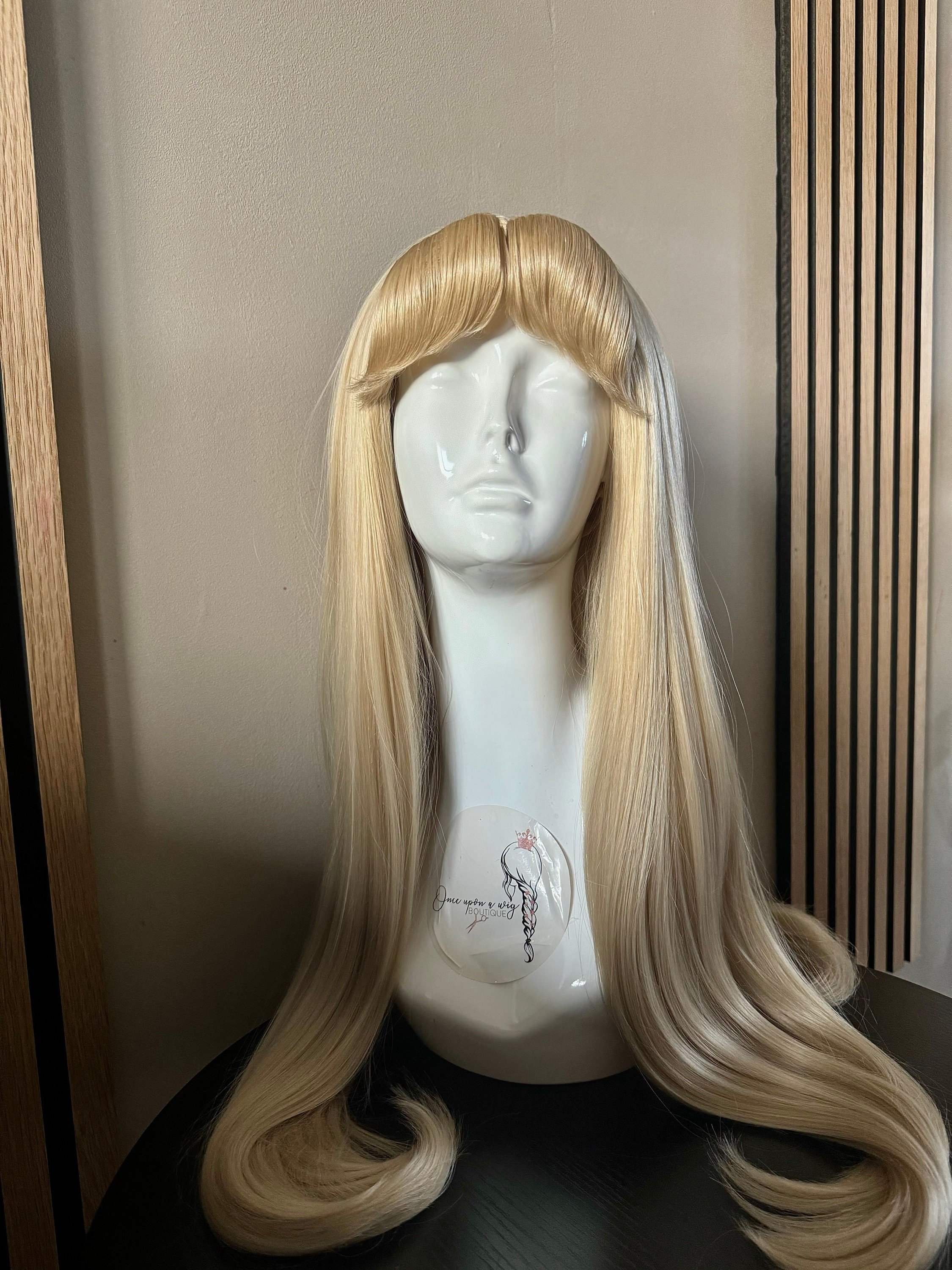 Alice in Wonderland Cosplay Wig Commissions - Etsy