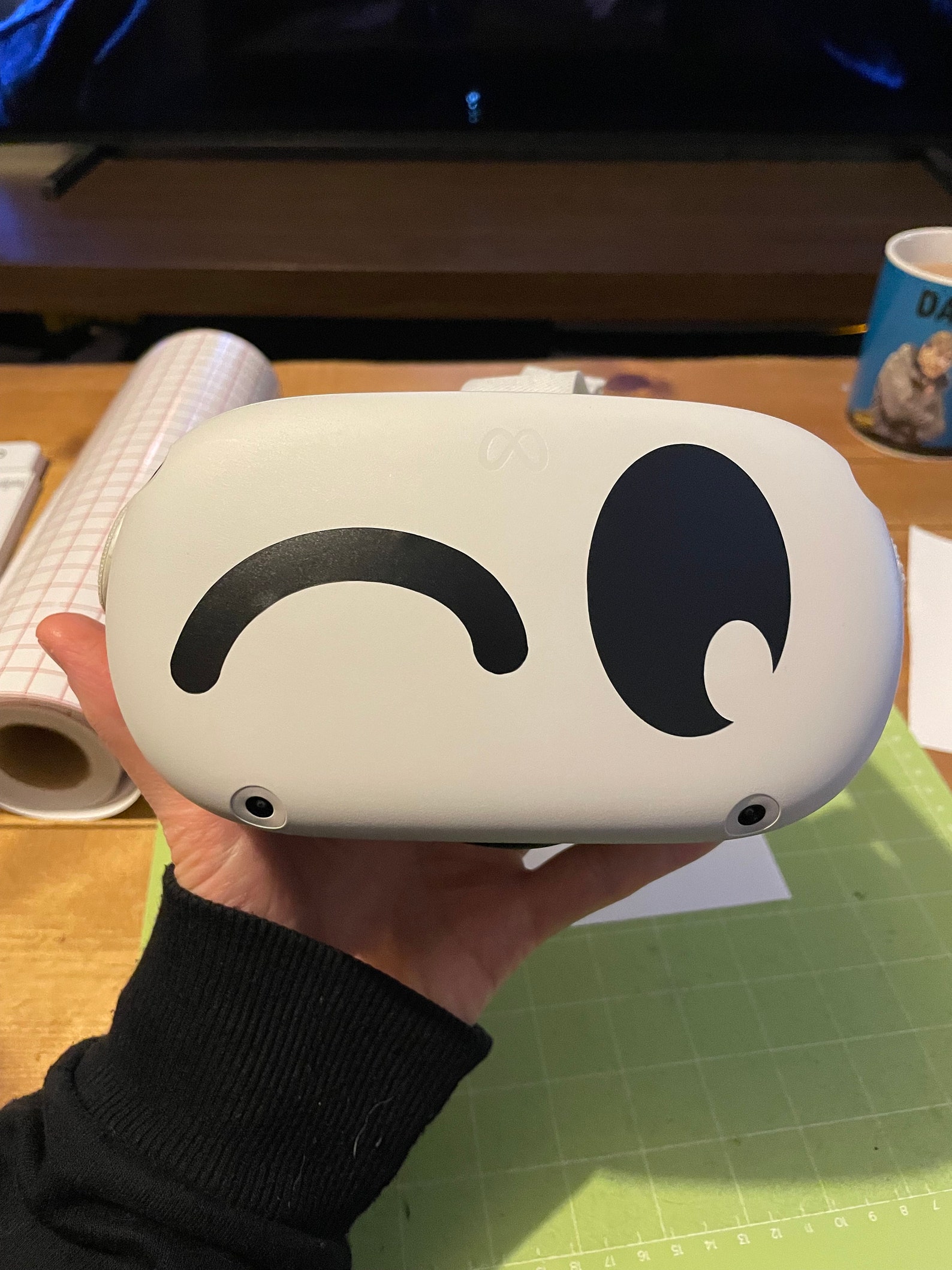 Cute Winking Eyes Vinyl Decal for Metaquest 2 - Etsy