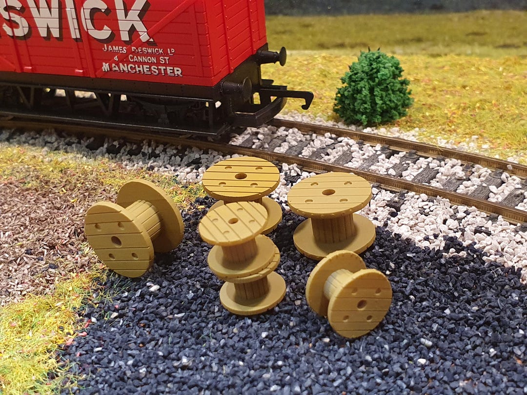 1:76 Scale OO Gauge Hand Painted Model Railway Cable Drums 3x Small 3x ...