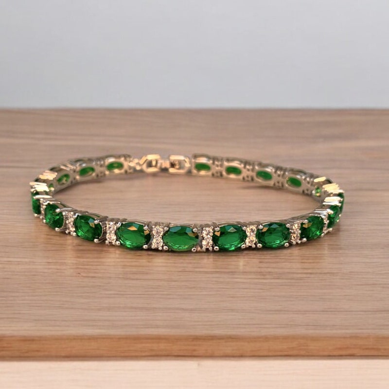 Green Stone Bracelet - Etsy UK