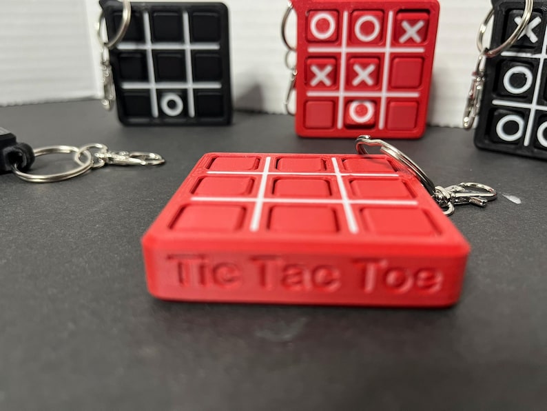 Miniature Tic Tac Toe Keychain Travel Fidget Game 3D Printed Color ...