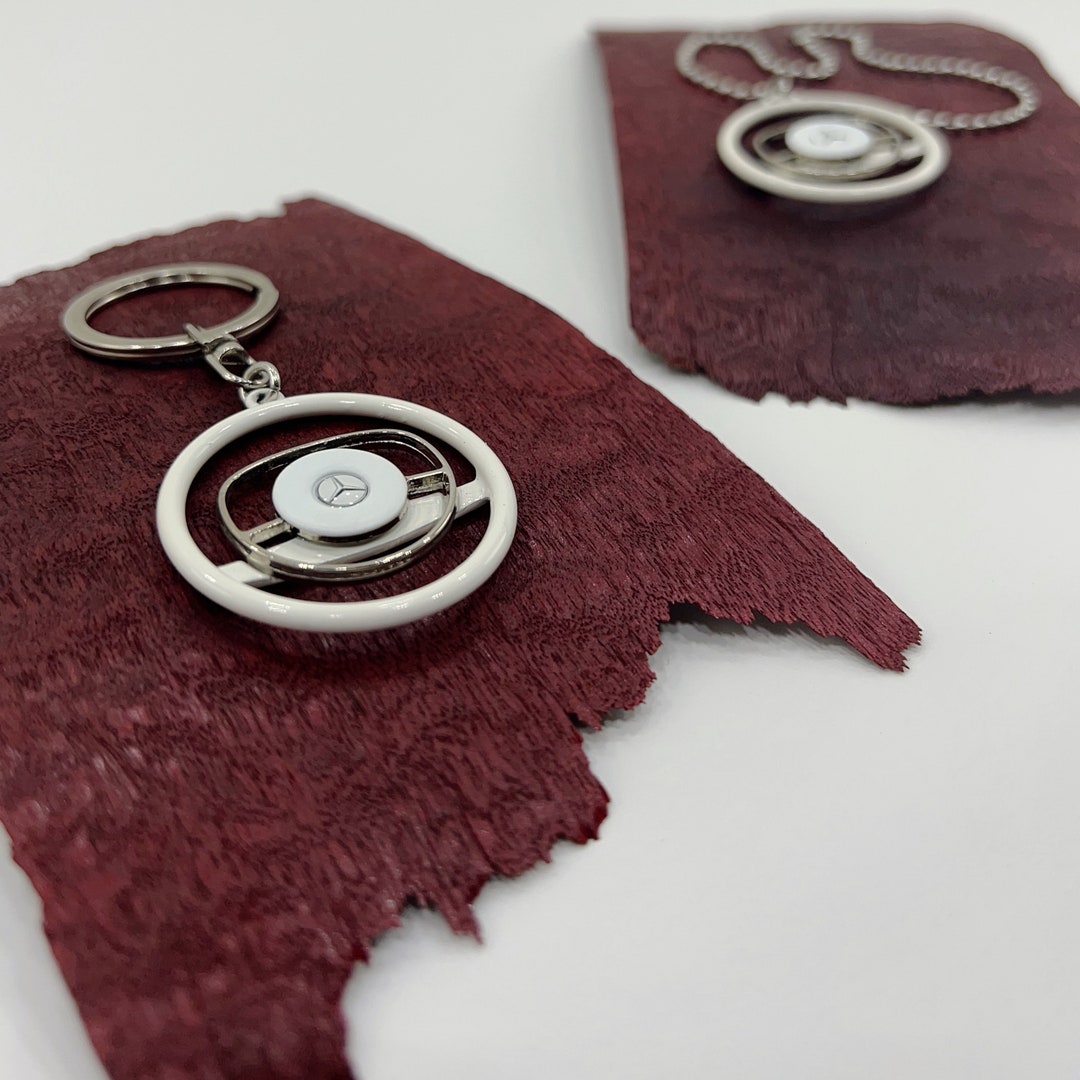 W115 Mercedes-benz White Steering Wheel Key Chain and Mirror Ornament 2 ...