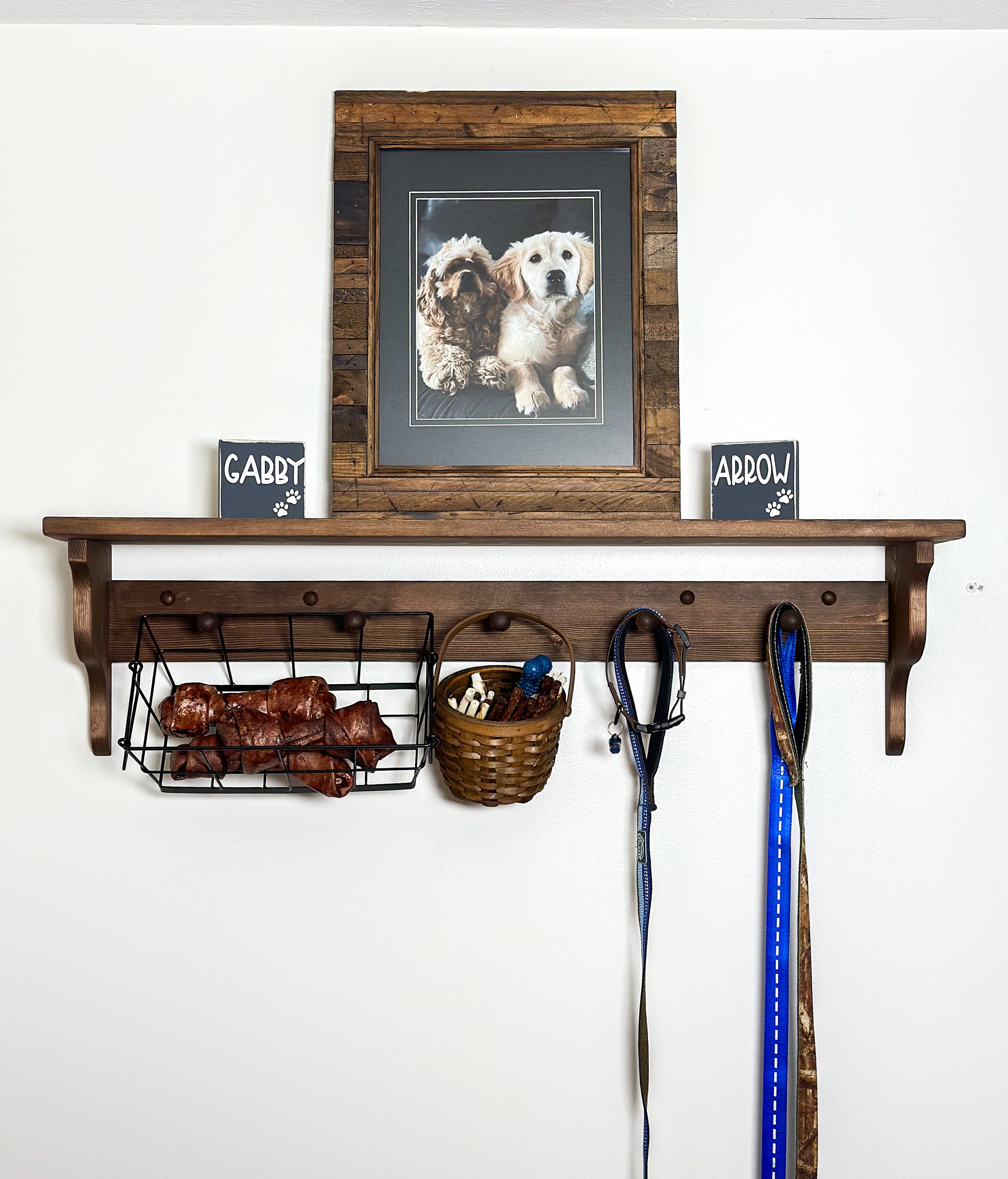 Peg Shelf for Wall, Pet Accessory Organization Shelf With Hooks for Dog ...